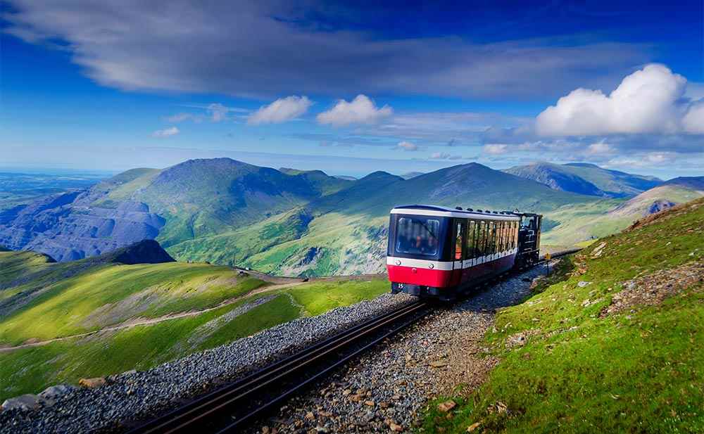 Coach Holidays, Trips & Tours in the UK & Europe | Leisuretime